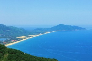 Lang Co Beach, a must see central Vietnam destination | Tour Vietnam